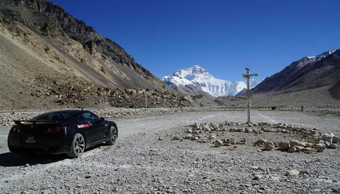 Why It Is Recommended to Visit Everest Base Camp from Tibetan Side?