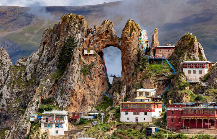 13 Days Chengdu Tibet Overland Tour with Daocheng Yading, Meili ...